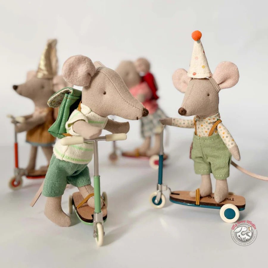 Maileg Kick board, Mouse - Blue – Blickenstaffs Toy Store